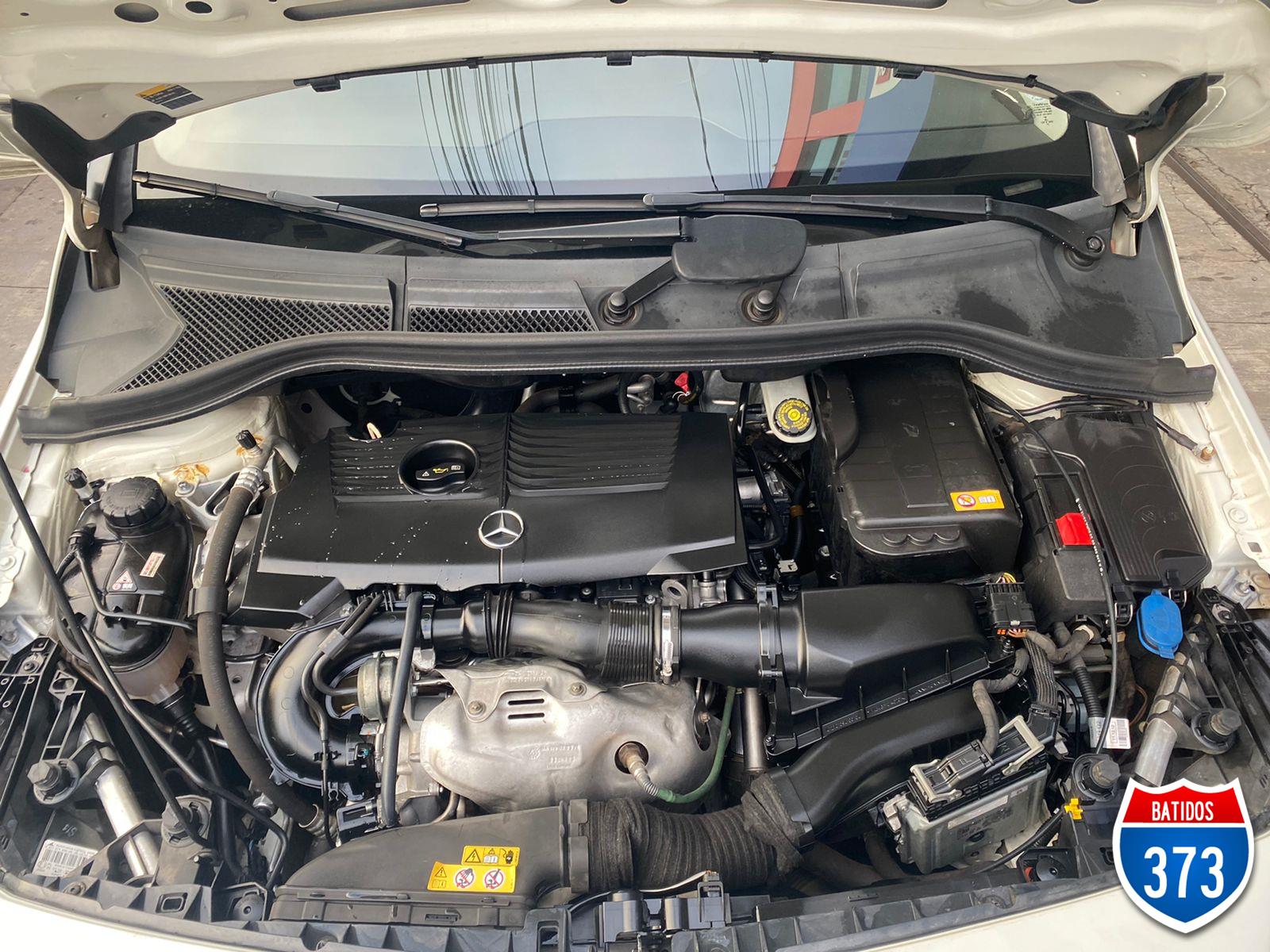 Mercedes Benz B 200 1.6 TURBO 2013 Batido, Cod. Ref: 03143